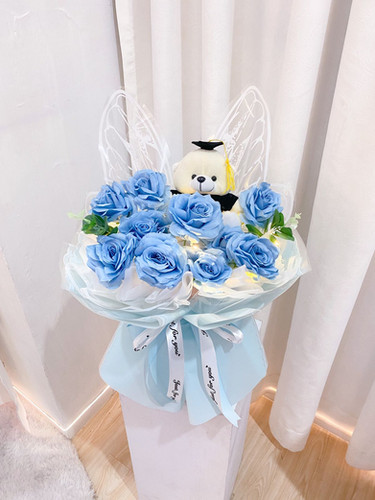 Mariposa Graduation Bouquet | Moonvella