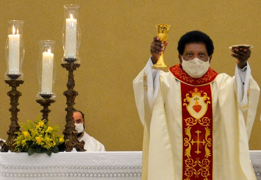 A HISTÓRIA DE CECÍLIO