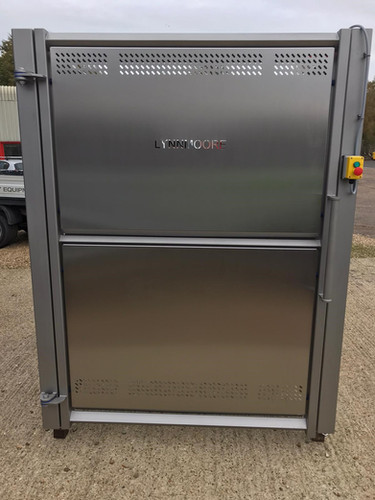 Dolav Tipper | Lynnmoore