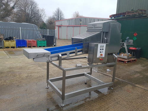 2 Ton Fruit Breaker | Lynnmoore