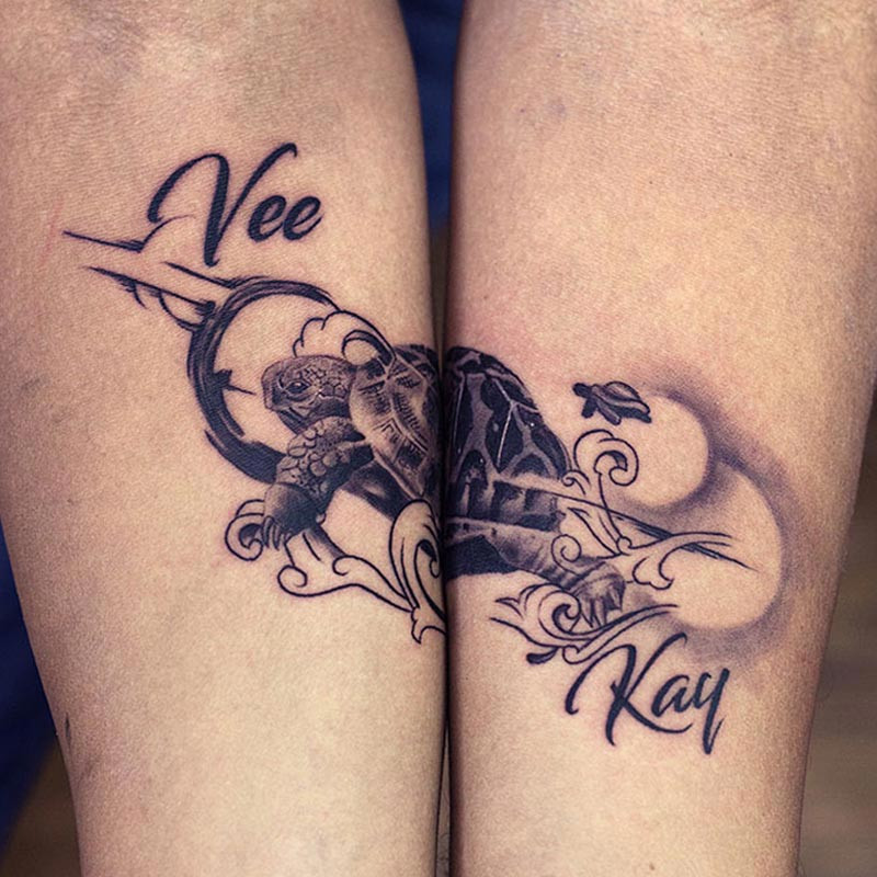 Beautiful Couple Tattoos | Wedding Anniversary Tattoos | Aliens Tattoo