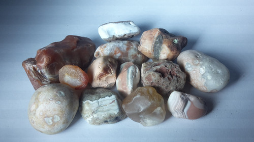 Rough Scottish Agate (100g) | The Stone Circle