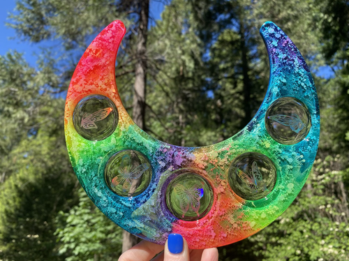 Rainbow crescent tea light holder | SheResinates