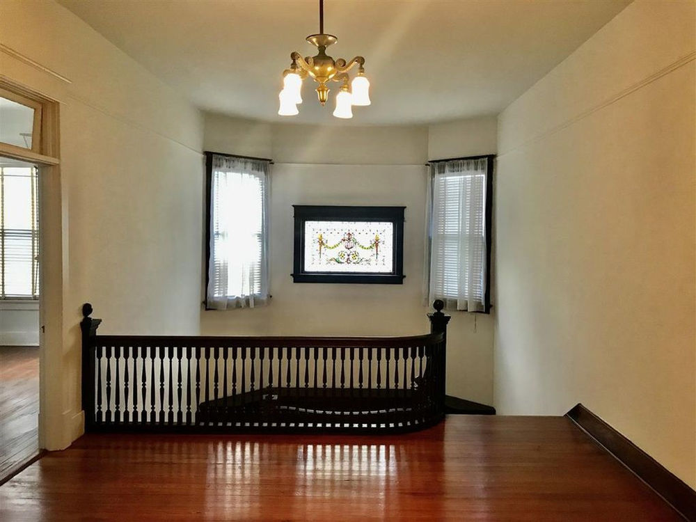 1903 George Barber Designed Mansion With Ornate Woodwork & Staircase ...