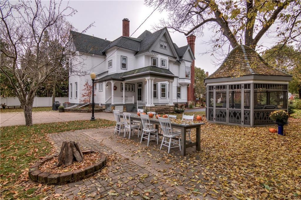 George F. Barber Victorian Masterpiece In Wisconsin Lists for $749,900 ...