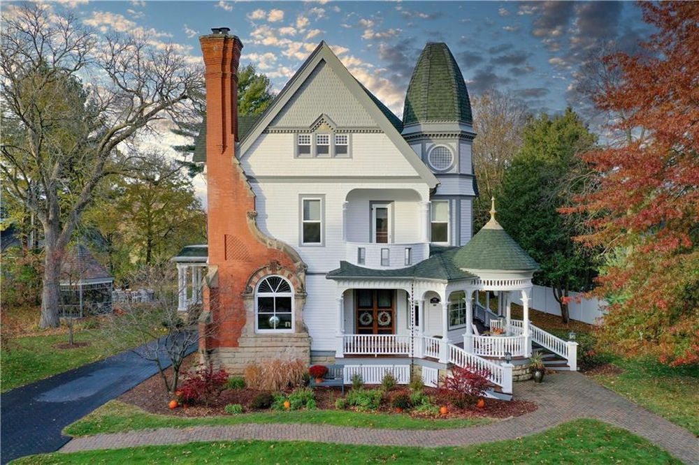 George F. Barber Victorian Masterpiece In Wisconsin Lists for $724,900 ...