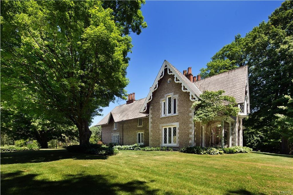 9 Bedroom 1850 Gothic Revival New York Farmhouse With 143 Acres Lists ...