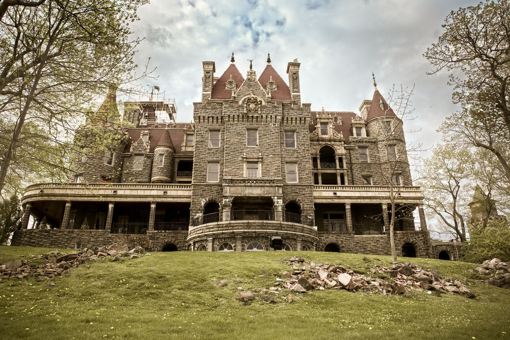 Abandoned for Over 70 Years, Historic Boldt Castle Has Been Restored ...