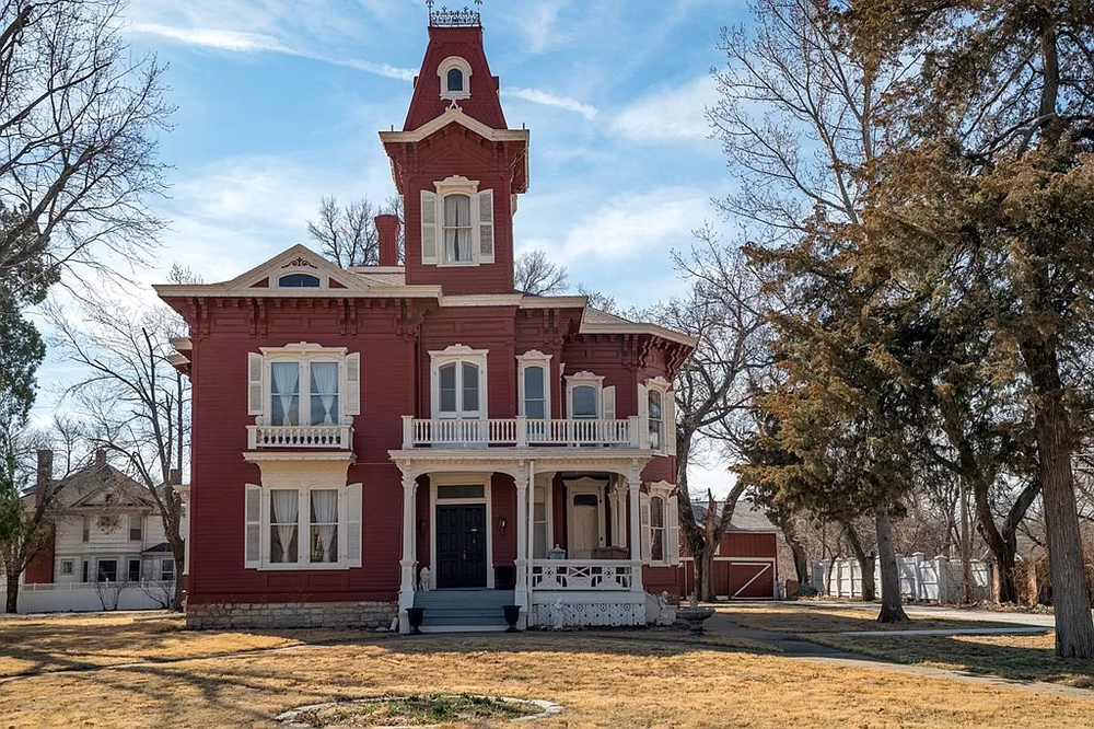 Kansas Second Empire Mansion With Over 4,500 Of Remarkable Living Space ...