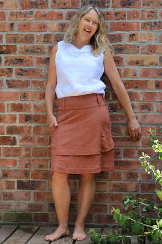 Susan: Knee length Box Pleat Skirt in 100% Rami Linen | Menck Clothing