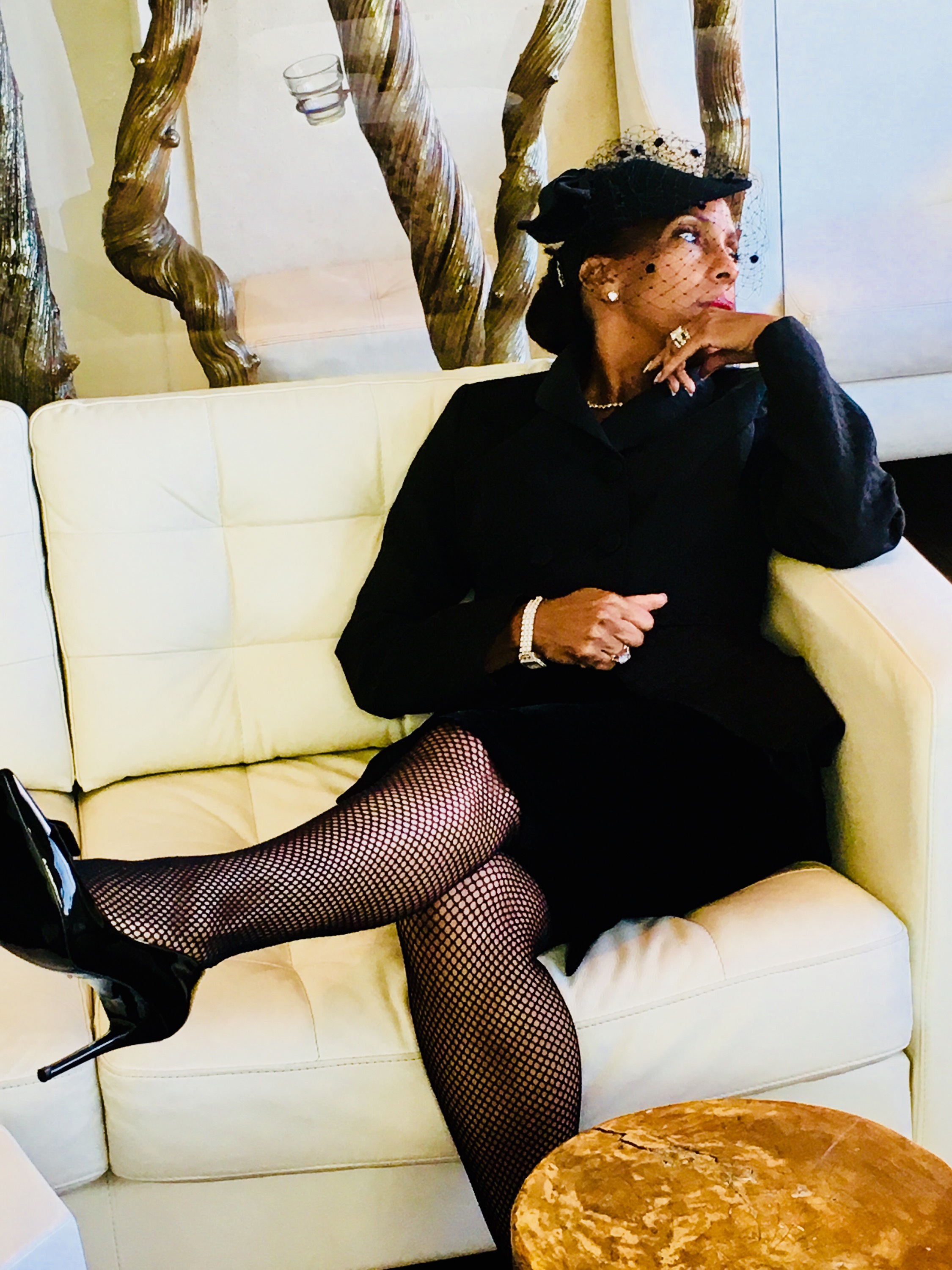 Vonda Dennis (VStyle3), Look Book