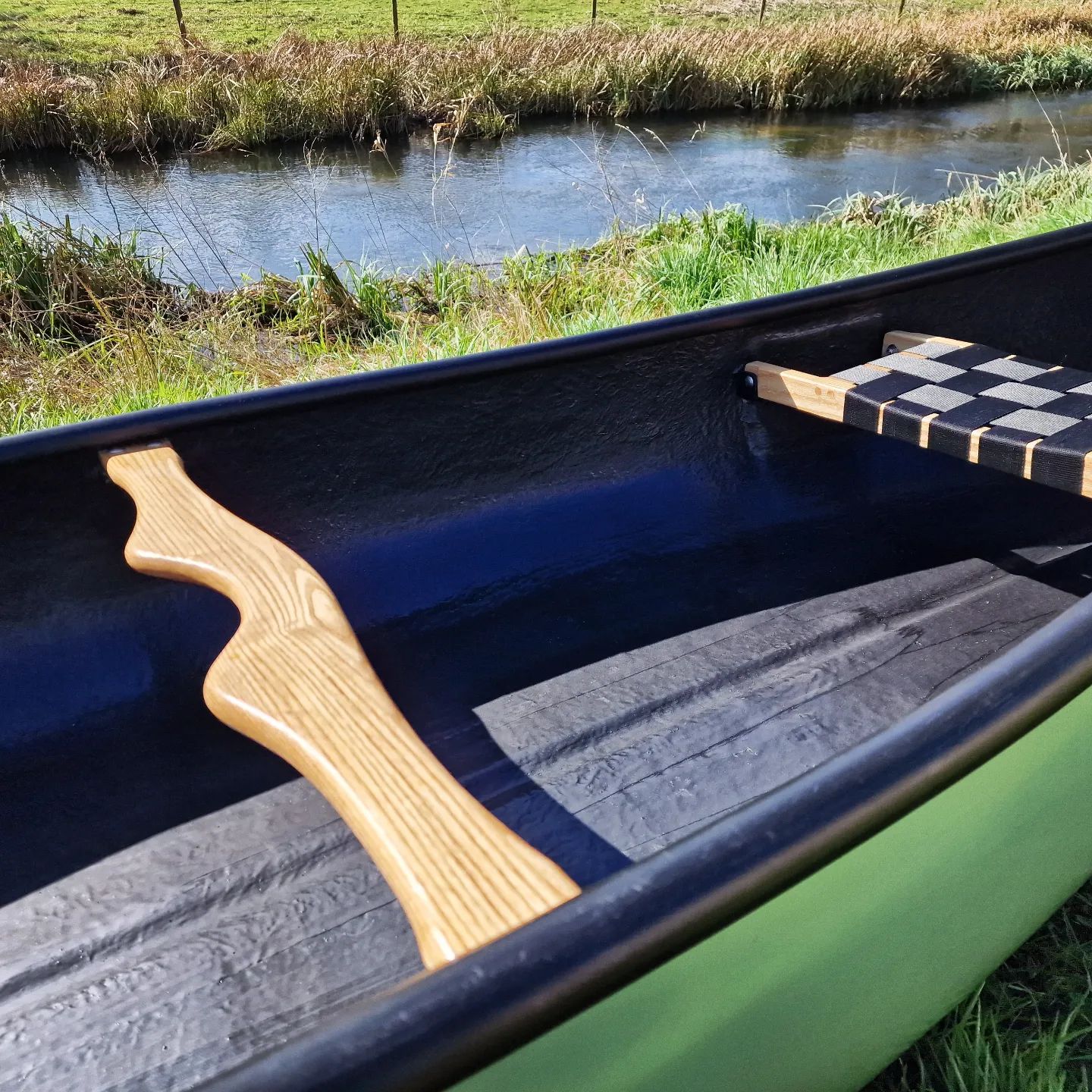 UK Handmade 16ft Canadian Canoe with 2 or 3 seats | Mid spec & colour ...