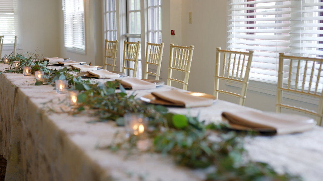 WEDDINGS | Red Circle Inn | Wisconsin's Oldest Restaurant | Nashotah, WI