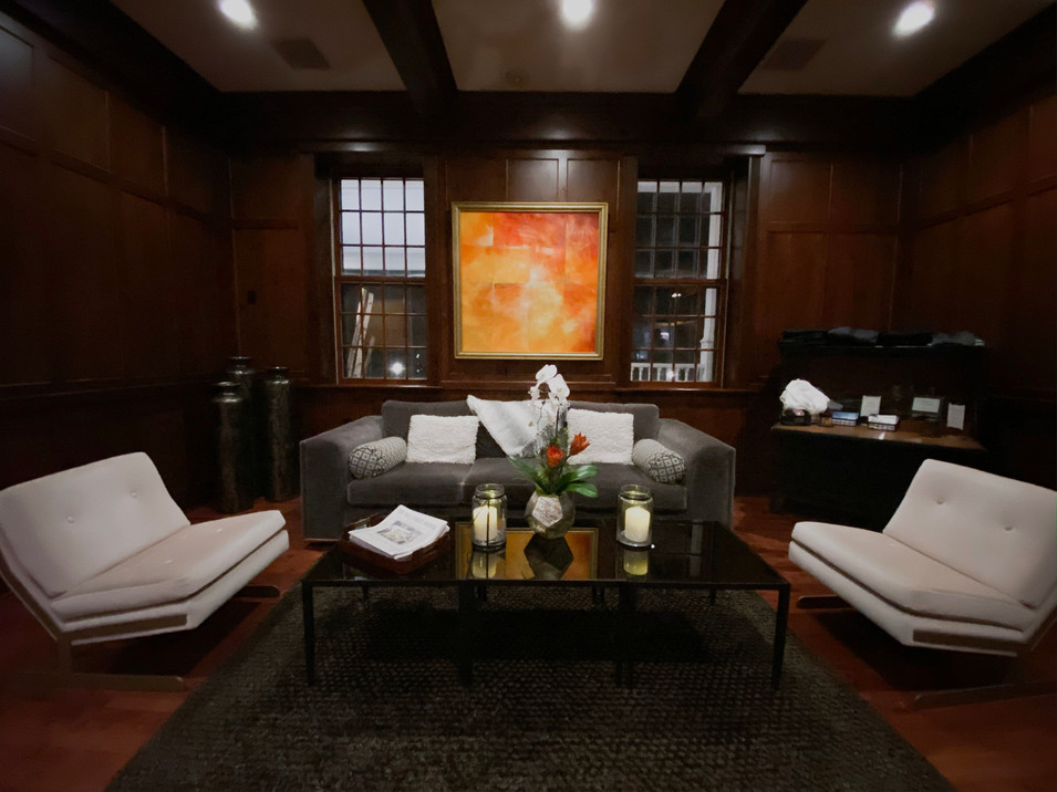 Expore the Delafield Hotel