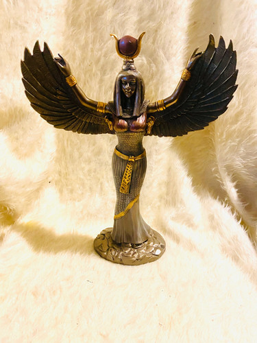 Ancient Egyptian Deity |Auset (Isis) | Roots of Life