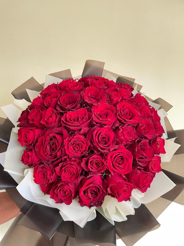 4 Dozen Red Imported Rose Bouquet | Naga Blooms