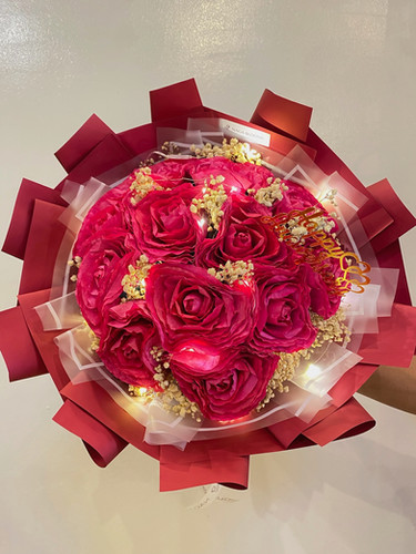 One dozen Fossilized Roses | Naga Blooms