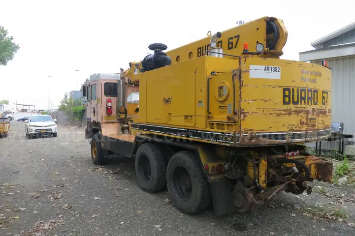 Burro Badger Excavator Hi Rail | cerail