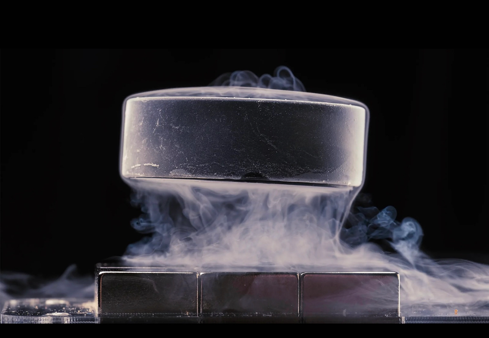 Room Temperature Superconductors Room Temperature Superconductors