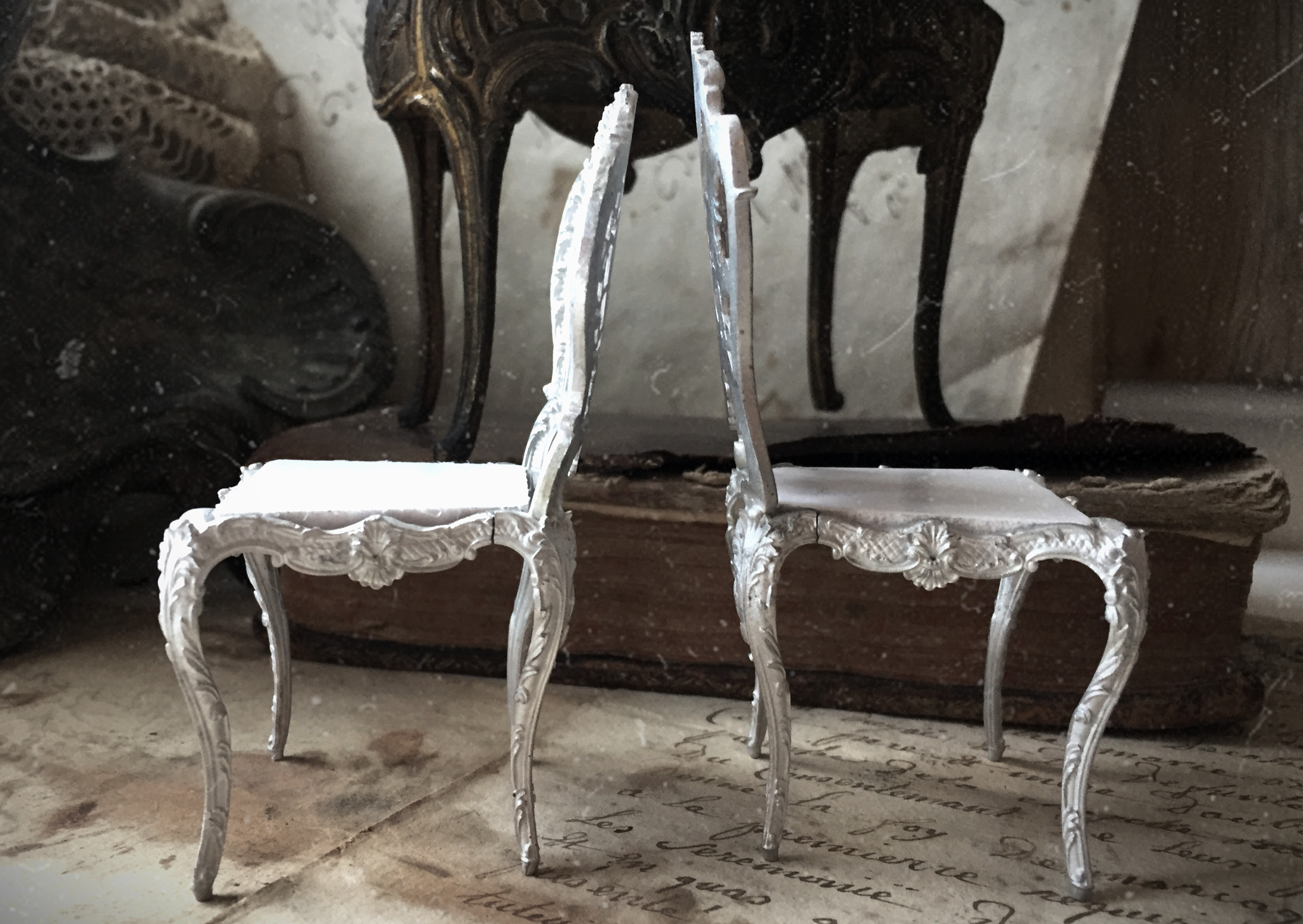 Alison Davies Miniatures 12th scale ornate furniture, dolls houses.