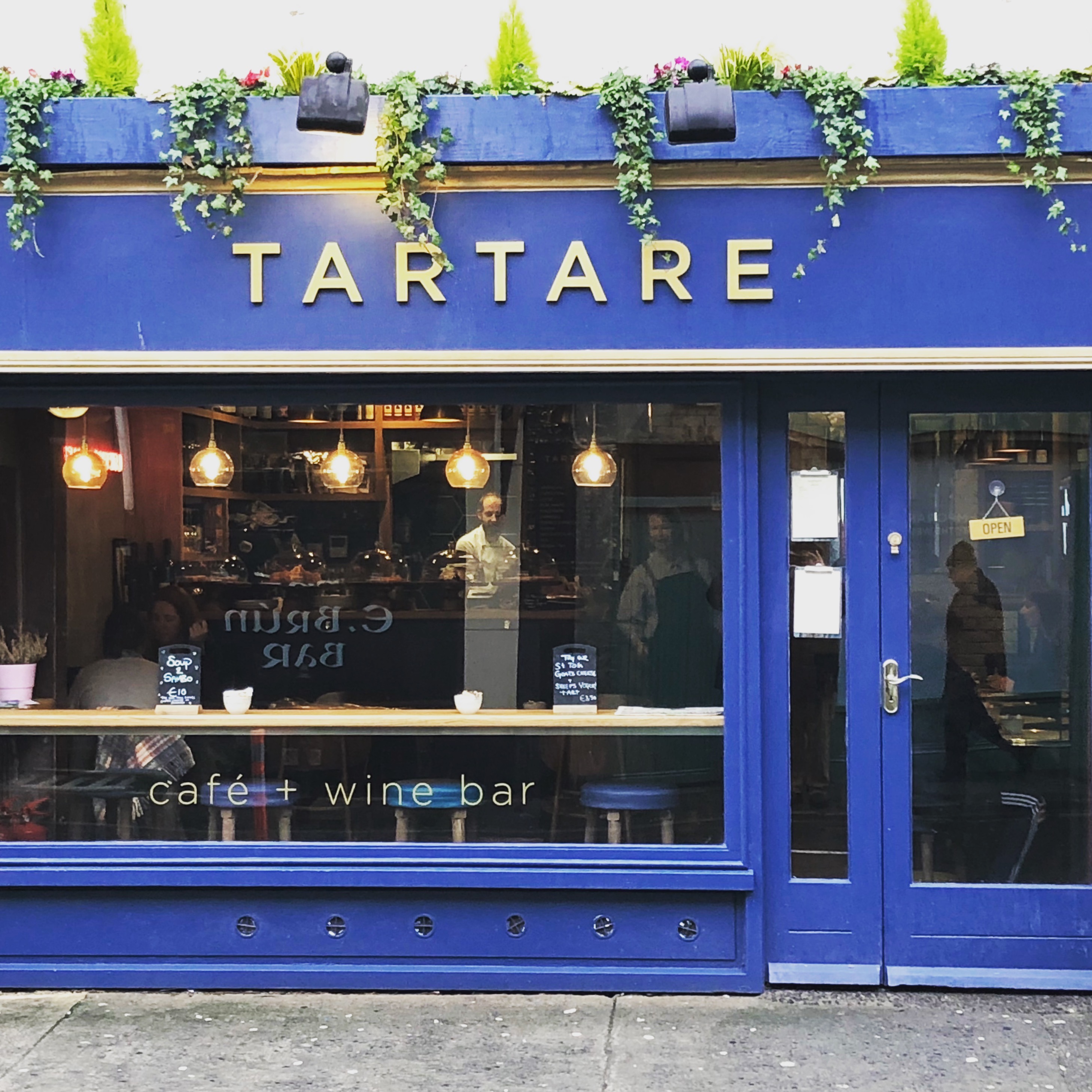 Robb Walsh | Ireland Eats » The Burren Smokehouse: Smoked Salmon & Seaweed