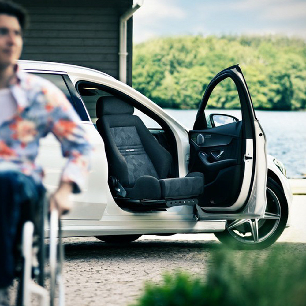 Turny Low-Vehicle Seat