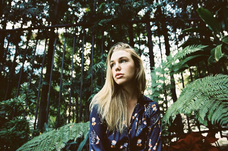 MEET EMILY PEACHEY OF THE FAULT IN OUR STARS| DARK Magazine