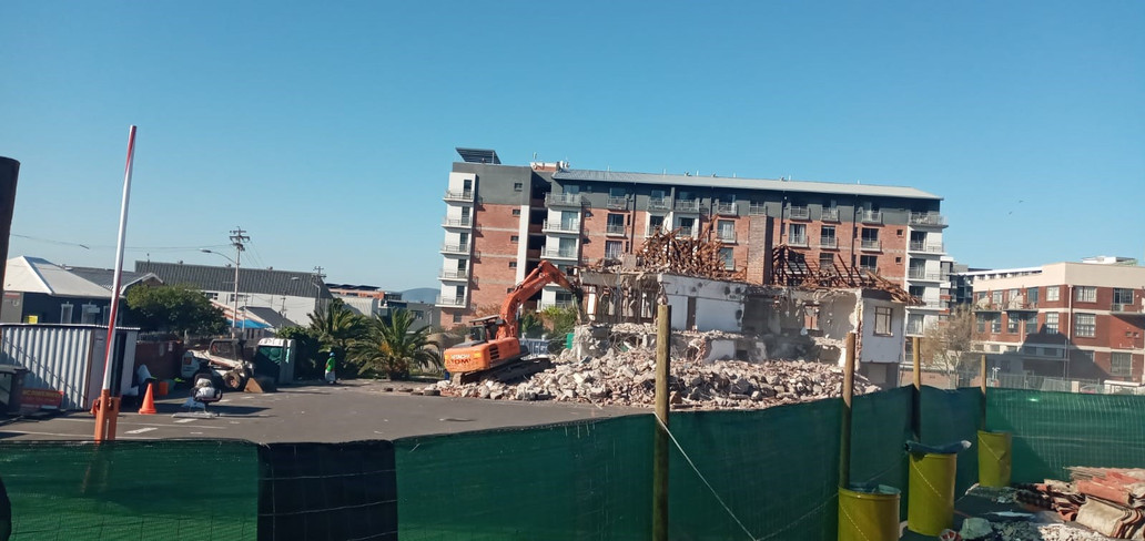 Demolition Contractor | Atomic Demolishers | Durban , JHB and Capetown