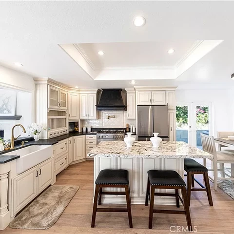 Projects | OC Kitchen Cabinets