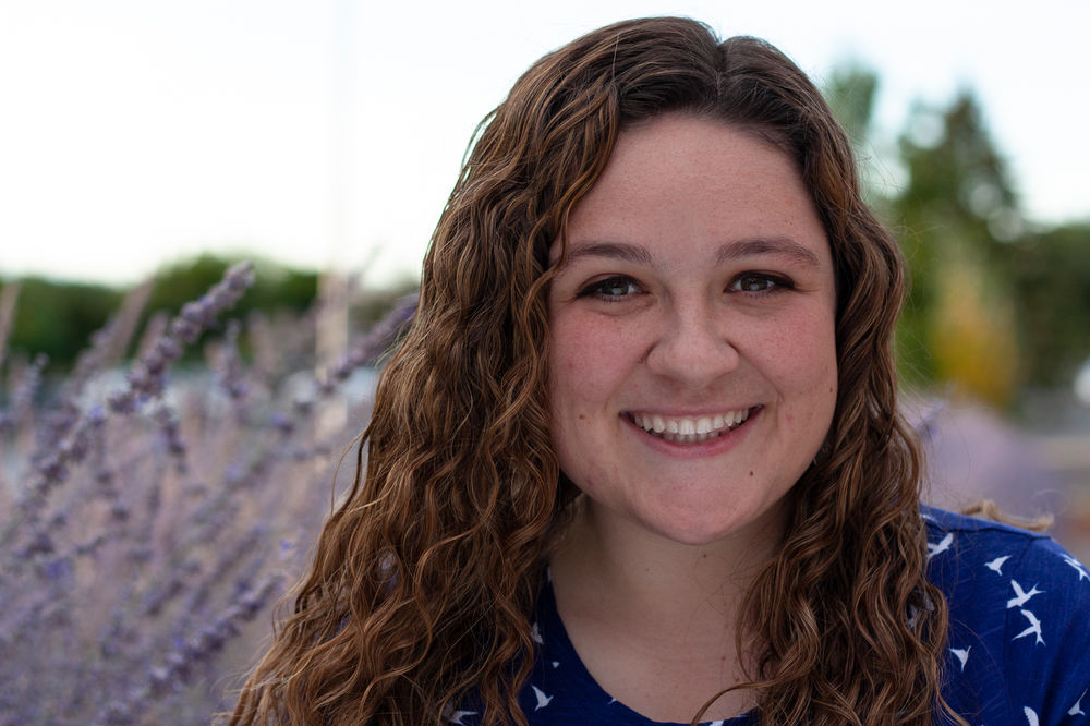 How to Avoid Distracting Backgrounds