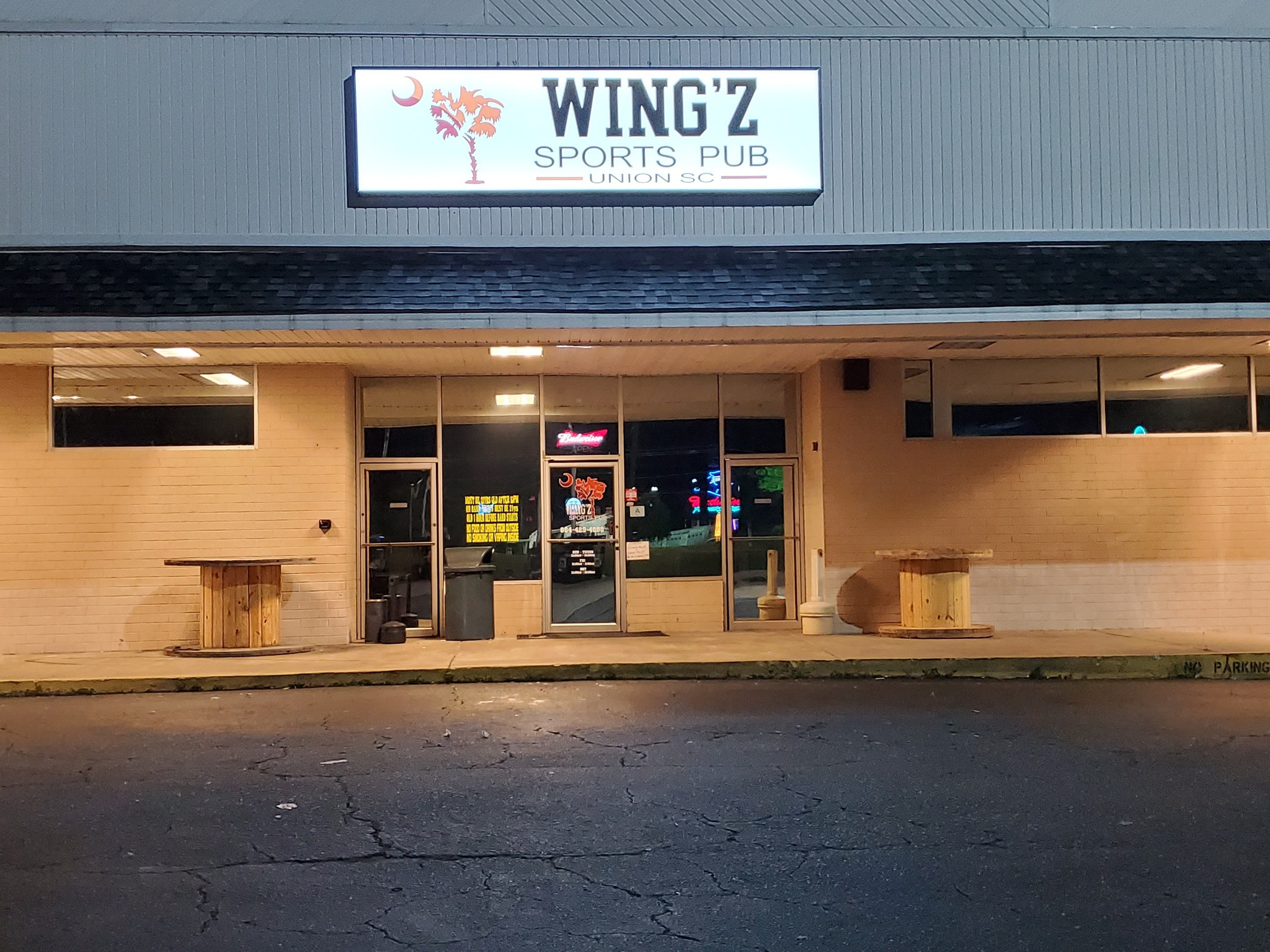 New Restaurant Opens in Former Home of Shady's