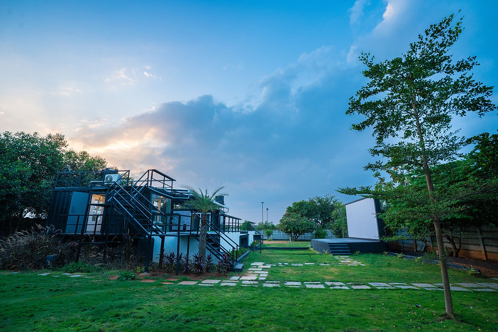 HOME | Box Home Stay