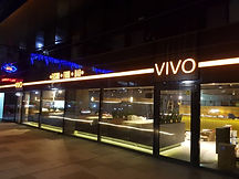 Comanda cei mai buni BURGERI din Romania VIVO FUSION FOOD BAR