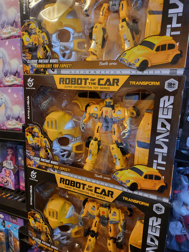 Bumblebee inspired playset | dodgy ozies