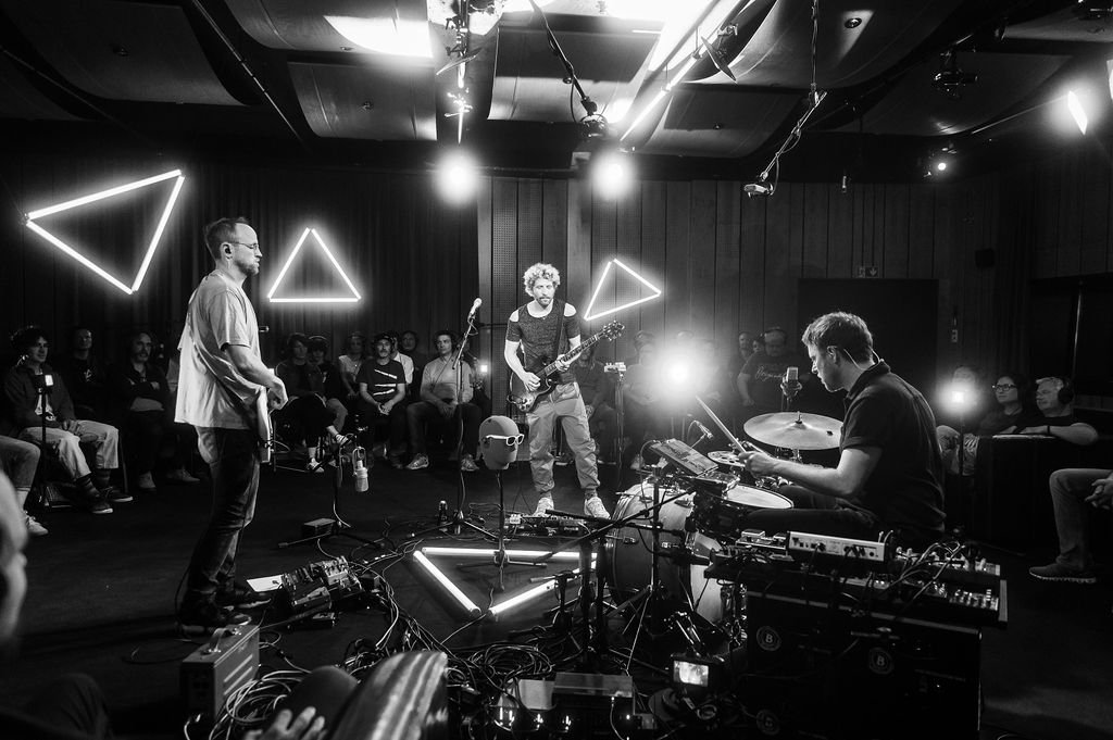 Elektro Guzzi Little Big Beat Studios