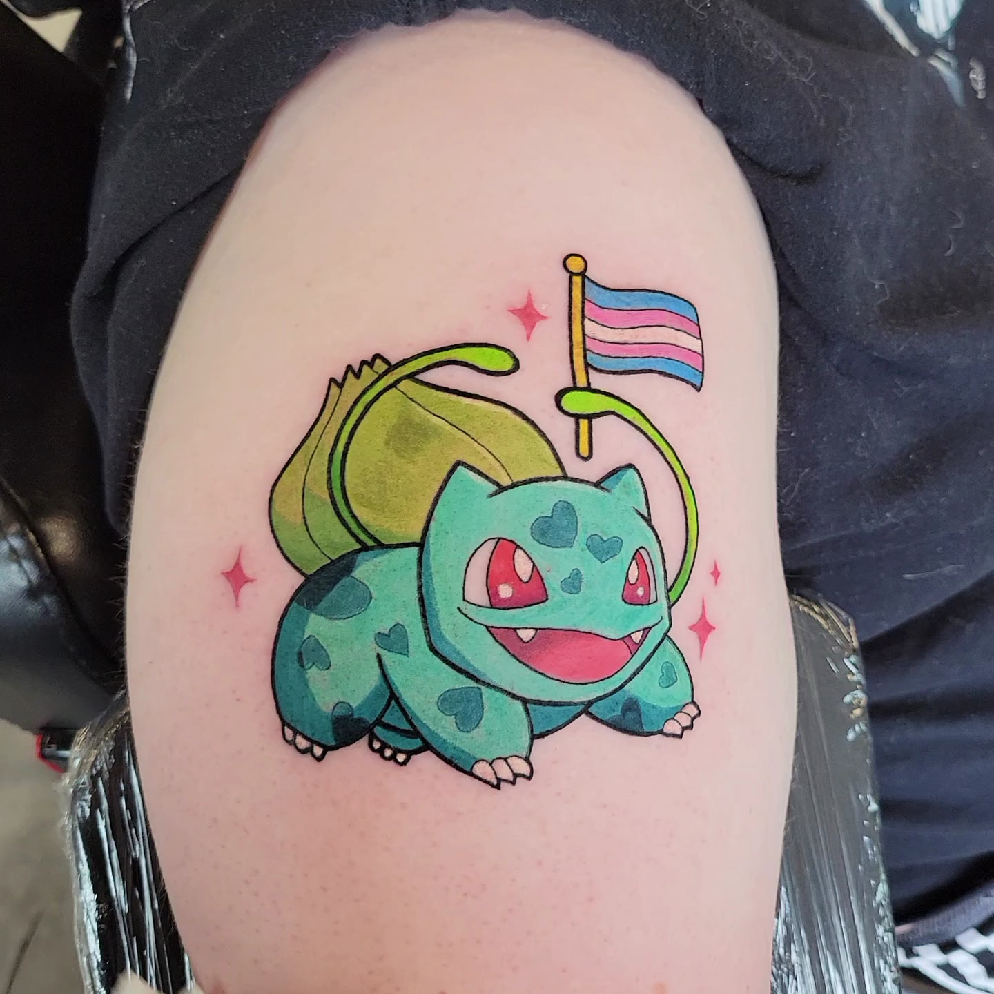 Bulbasaur Holding Trans Flag | Mimik Tattoos