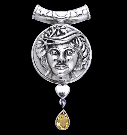 FREYJA PENDANT | Enchanted World