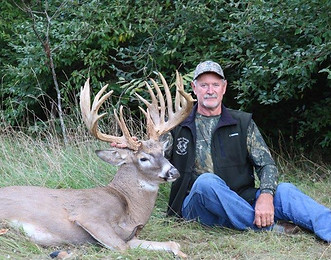 Whitetail Deer Hunting | Ranch Review and Outfitter Connection