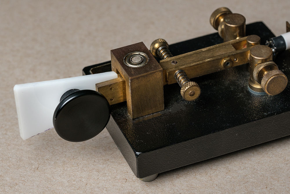 Single-lever paddles & finger pieces