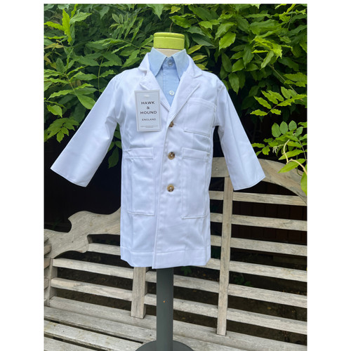 Child’s 24” white kennel coat | hawk-and-hound