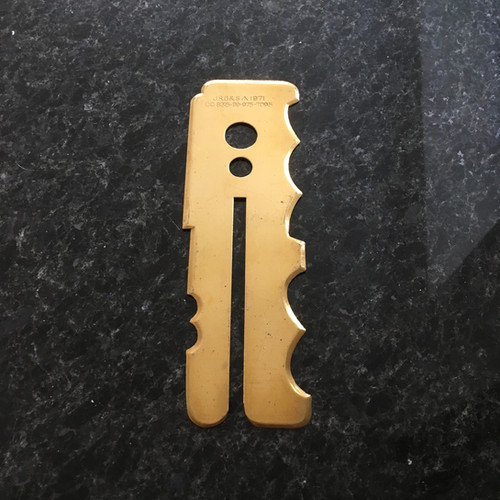 Brass button stick | hawk-and-hound