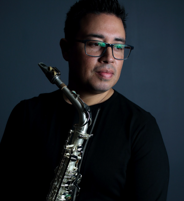 SAXZ MOUTHPIECES & SAXOPHONES