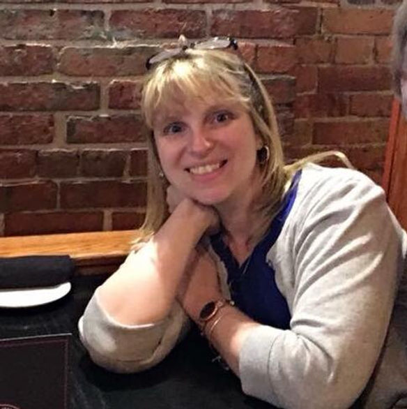 Unsung Hero - Renee Mahon Davis, Artistic Director