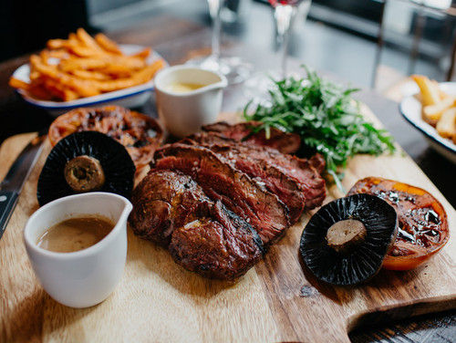 ORGANIC RED RUBY BEEF | Higher Hall Farm