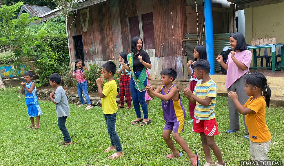 Mangali kids get free toys from Mayor Dagadag, Miss Tanudan 2023