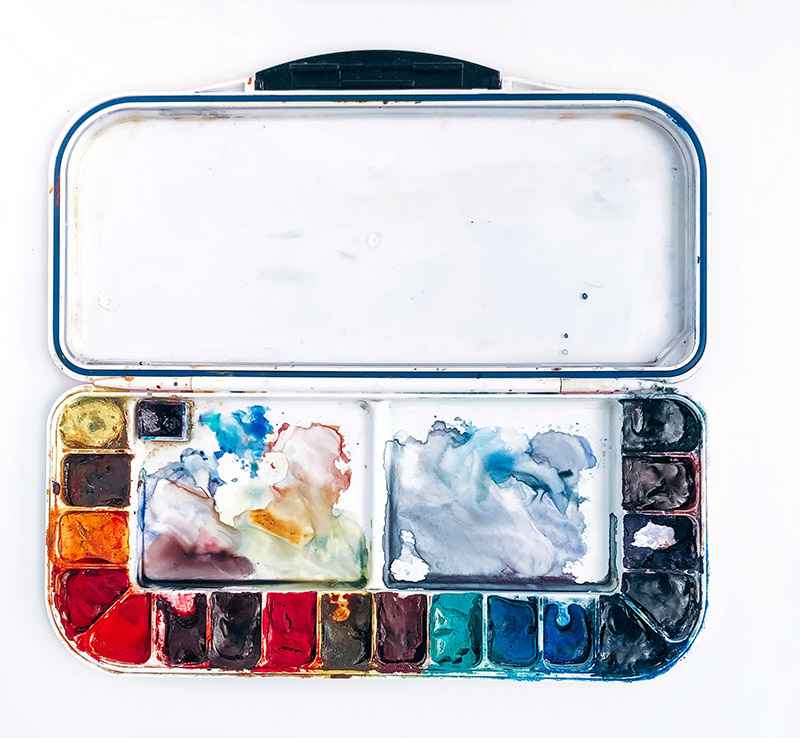 MY FAVORITE URBAN SKETCHING SUPPLIES: WATERCOLOR KIT