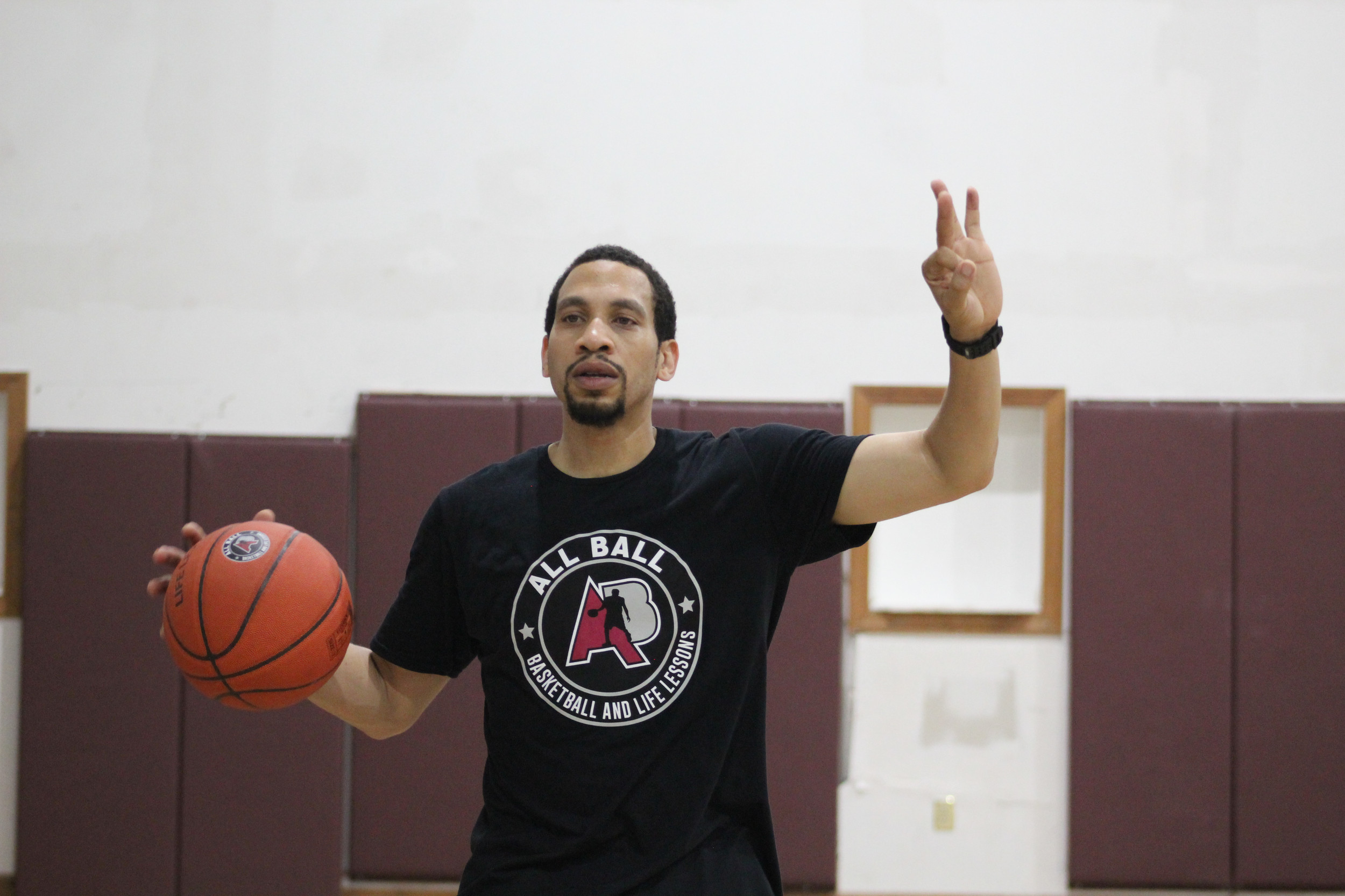 POINT GUARD ACADEMY | Basketball and Life