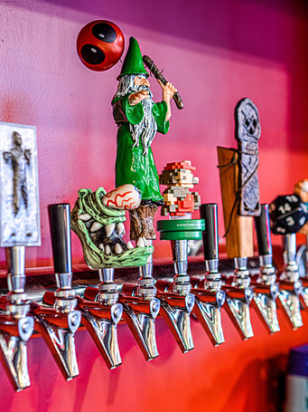 Evansville's Bar Arcade | High Score Saloon