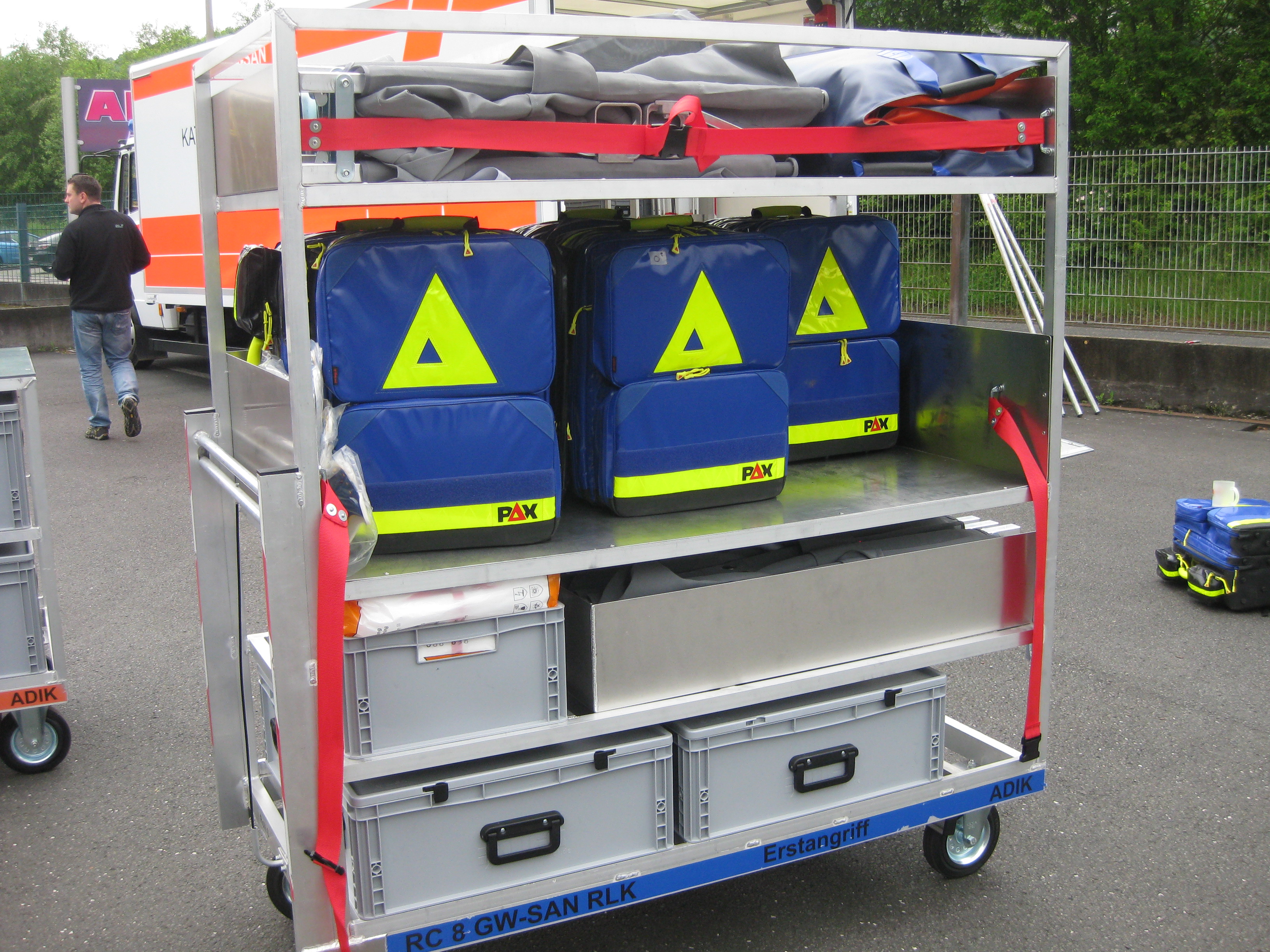 Rollwagen | adik-fahrzeugbau