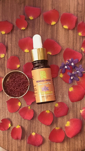 RASA KUMKUM FACE SERUM | Renvaa Herbs